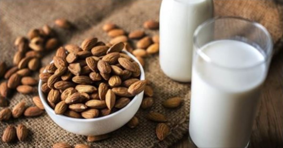 How to Make Vegan Milk at Home | Food - PETA Asia